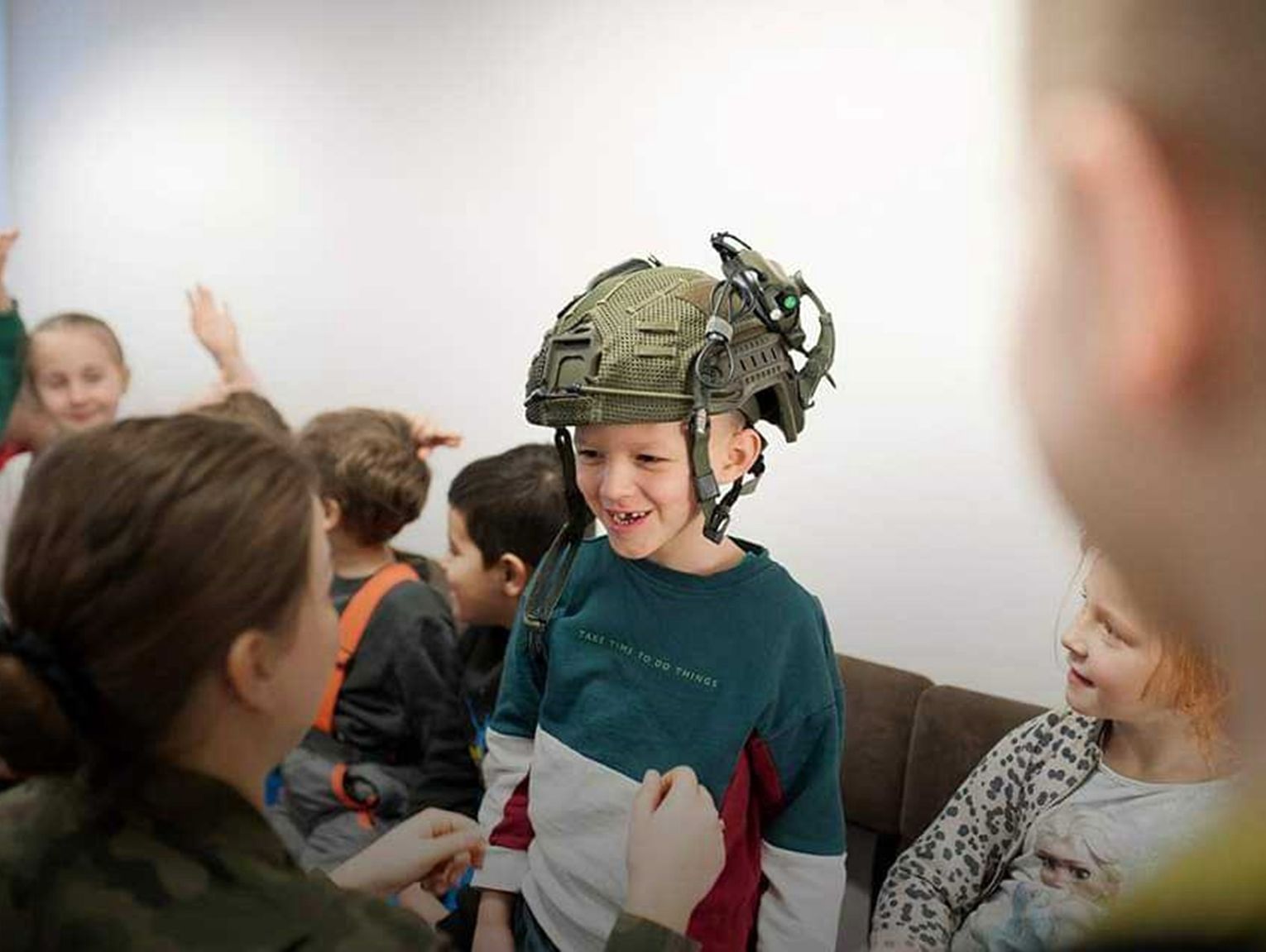 Przez jeden dzień czuli się jak zawodowi żołnierze. Dzieci zachwycone ...